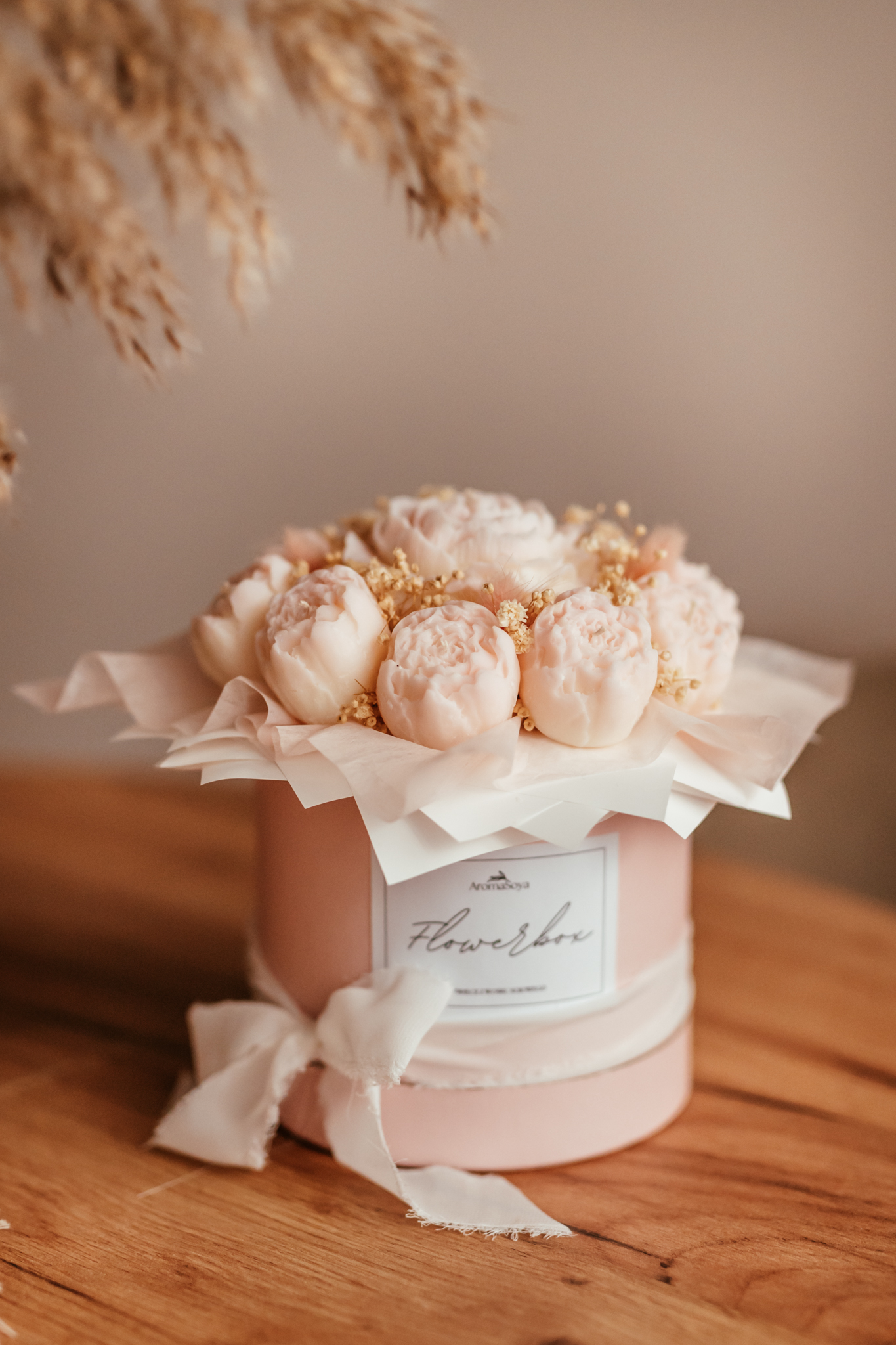 Flower box/Candle box - bukiet ze świec sojowych - piwonie - Aromasoya