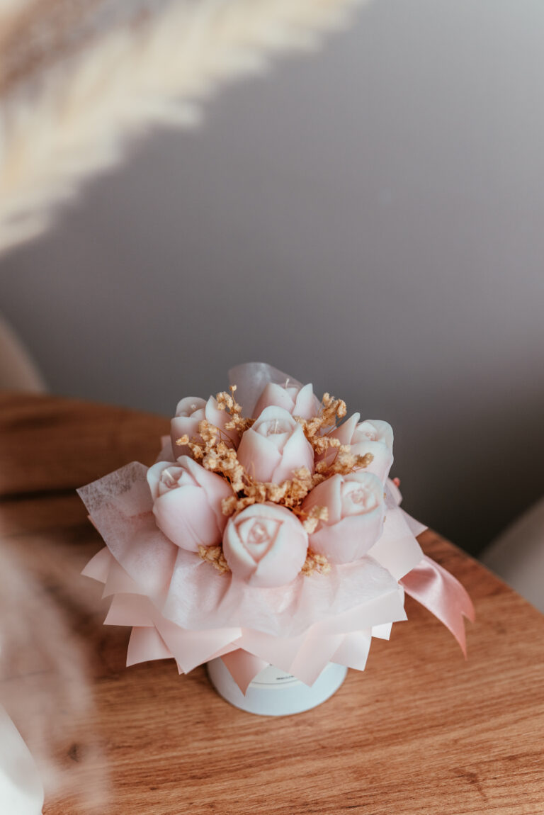 Candle Flower Box Tulipany – naturalne świece sojowe - Aromasoya